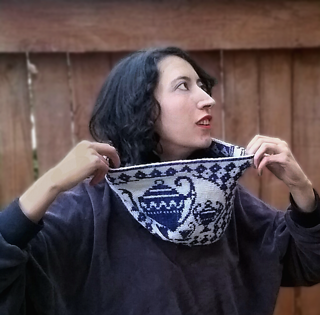 Ravelry: Mad Hatter's Cowl pattern by Celia Cabodevilla