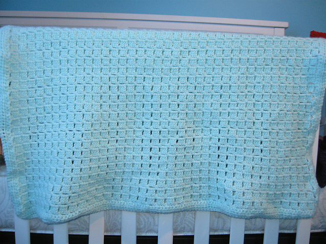 Ravelry: Basket Stitch Baby Blanket pattern by Polenka-Pixie