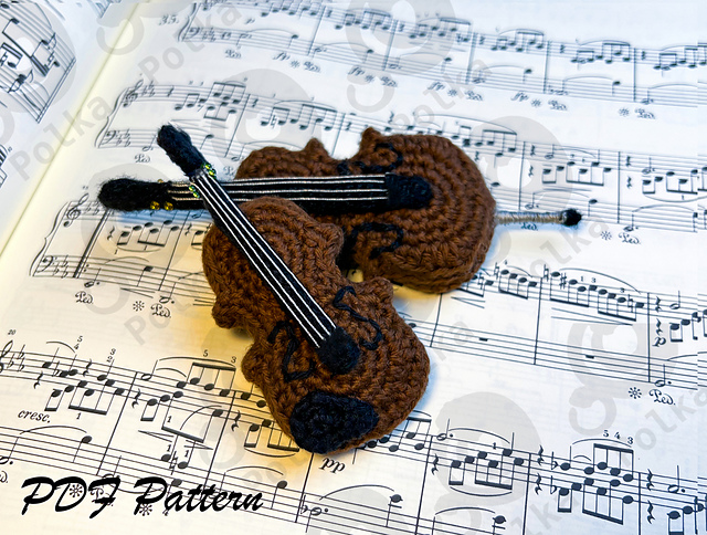 Ravelry: Cello Violin pattern by Sarah Zhao