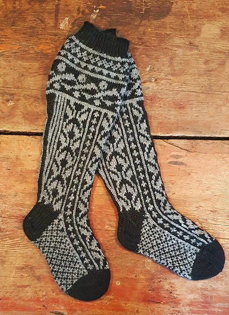 Ravelry: Satumaiset sukat pattern by Satu Niskanen