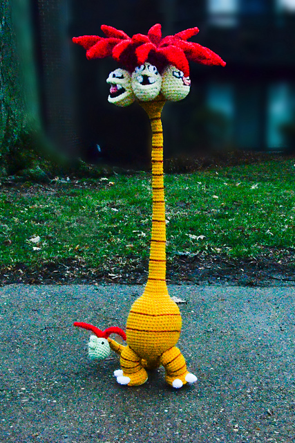 Ravelry: Alolan Exeggutor Plush Toy pattern by Vic Em