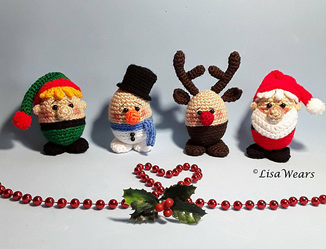 Ravelry: Christmas Eggheads pattern by Lisa Wears