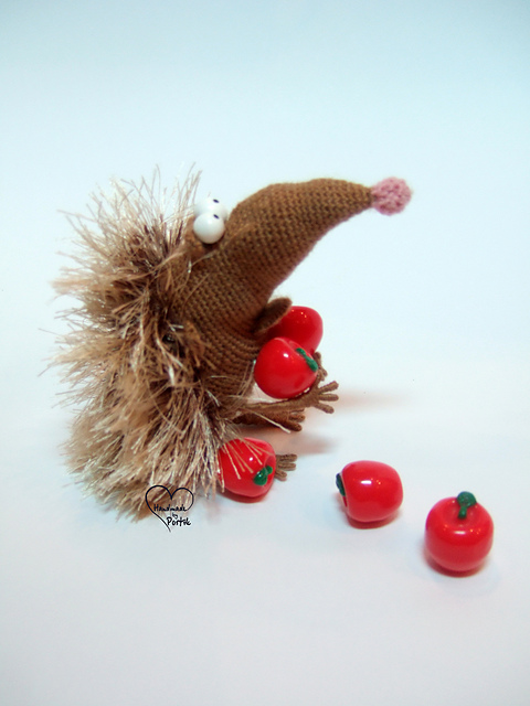 Ravelry: Hedgehog Furk pattern by Iryna Nevelska