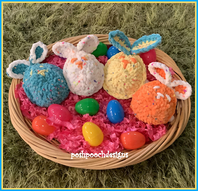 Ravelry: Fuzzy Easter Bunny Egg pattern by Sara Sach