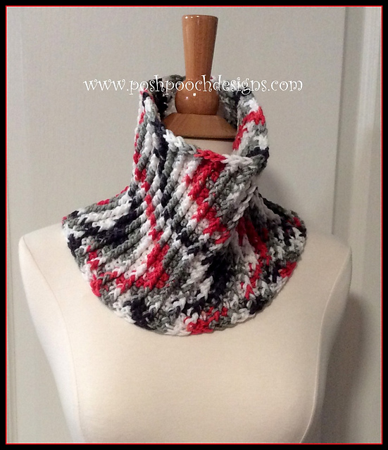 Ravelry: Easy Front Post Cowl pattern by Sara Sach