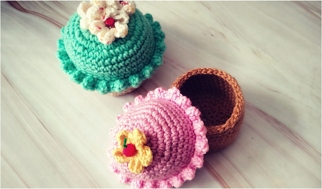 Ravelry: cupcake trinket box pattern by TLH Patterns