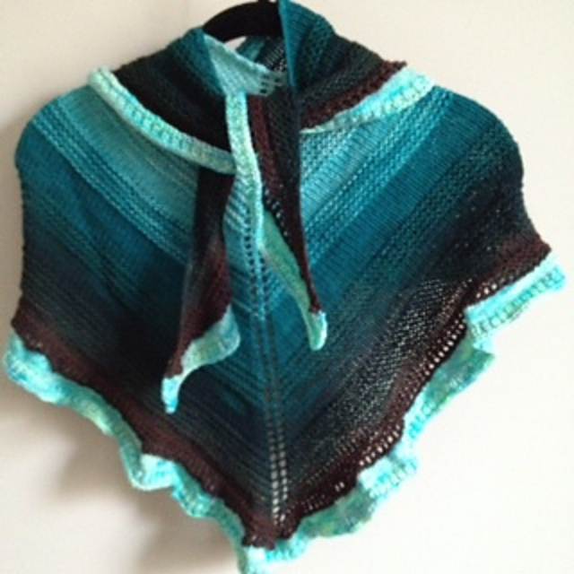 Ravelry: PrairiePiper's Magic Gradient Shawl
