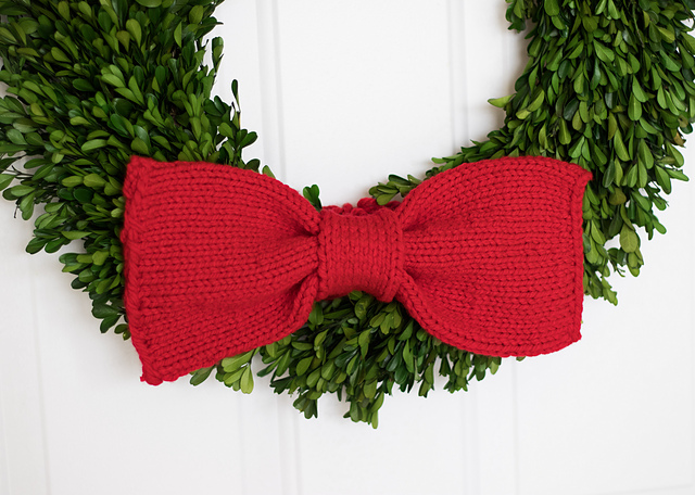 Ravelry: Oversized Bow pattern by Kelly Pratt