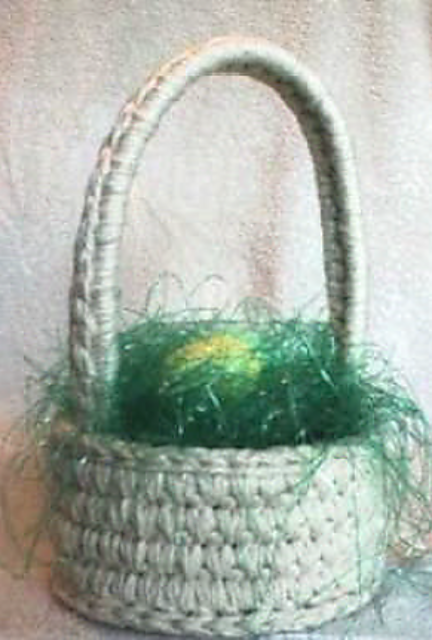 Ravelry: Clothesline Crochet Basket pattern by Priscilla Hewitt