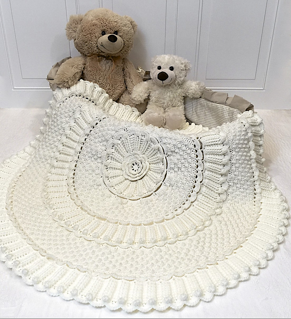 Ravelry: Chantilly Baby Blanket pattern by Priscilla Hewitt