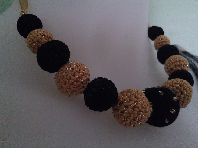 Ravelry: Beads pattern by Anna Protsenko