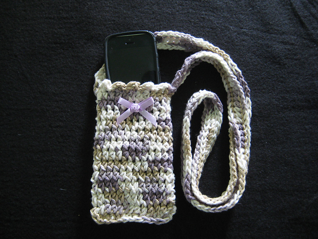 Ravelry: Cell Phone Strap Purse pattern by Debbie Calvert