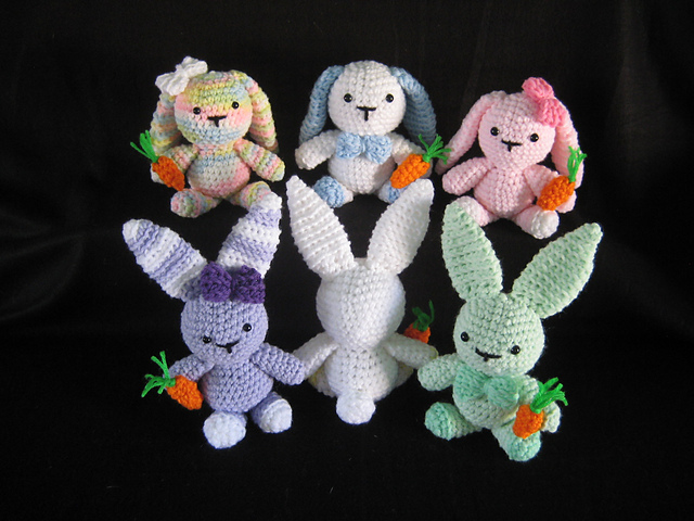 Ravelry: Bunny with Carrot Amigurumi pattern by Debbie Calvert