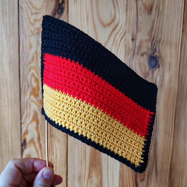 Ravelry: Flag of Germany pattern by Maria Jęczmyk