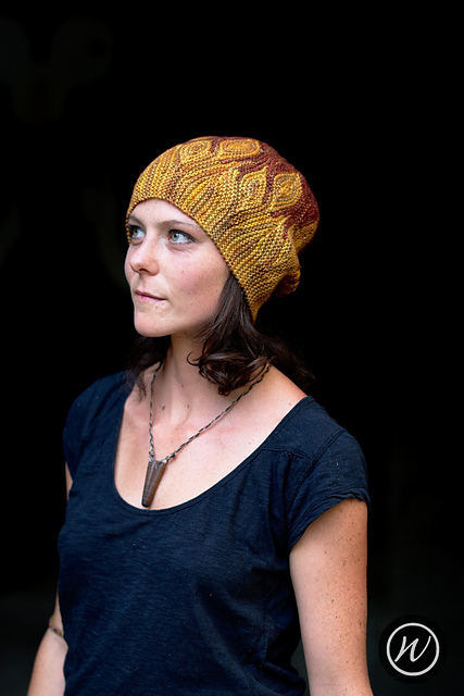 Ravelry: Azula pattern by Woolly Wormhead