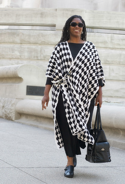 Ravelry: The Bernadette pattern by Angelia Robinson