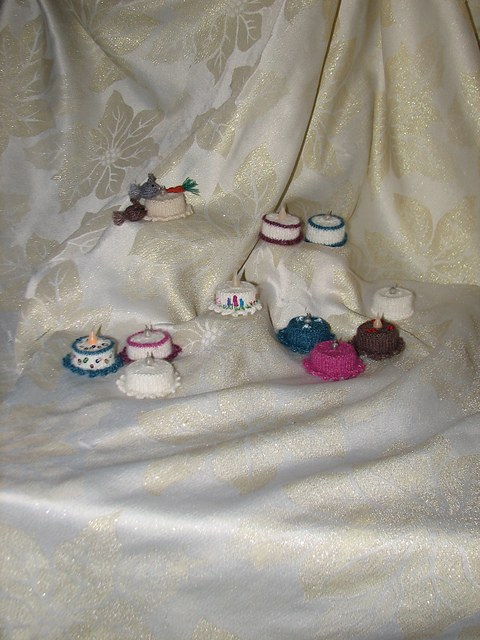 Ravelry: Baby Cakes pattern by Sheila Higgins