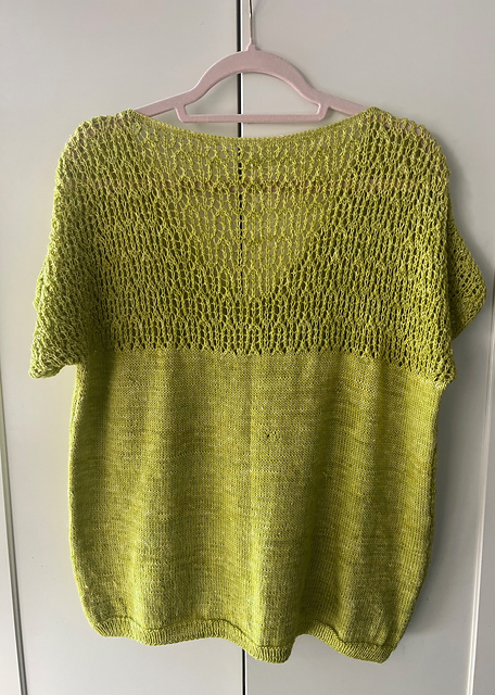 Ravelry: Sally pattern by Daniela Herring