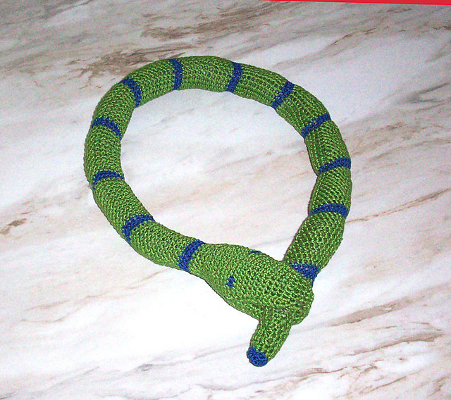 Ravelry: Snake Necklace pattern by Richard Sechriest