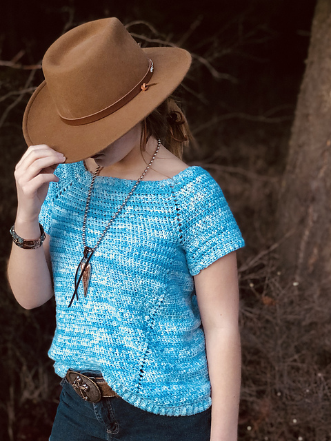 Ravelry: Penelope Raglan Tee pattern by RaeLynn Endicott