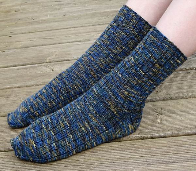 Ravelry: 3x1 Rib pattern by Rachel Gent