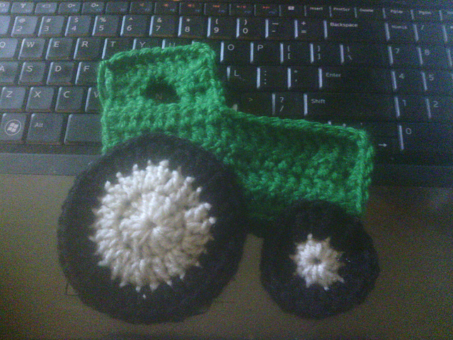 Ravelry: Crochet tractor pattern by Boomie