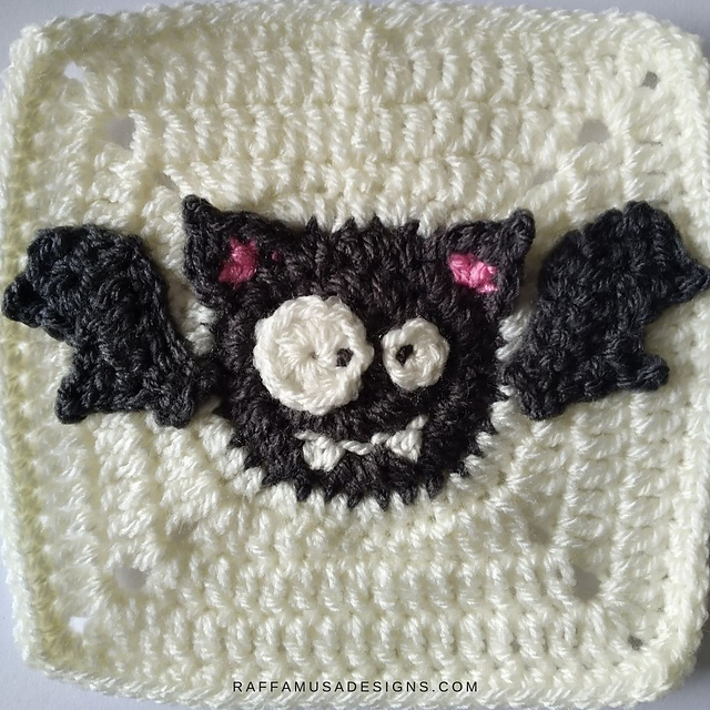 Ravelry: Bat Granny Square pattern by Raffaella Tassoni