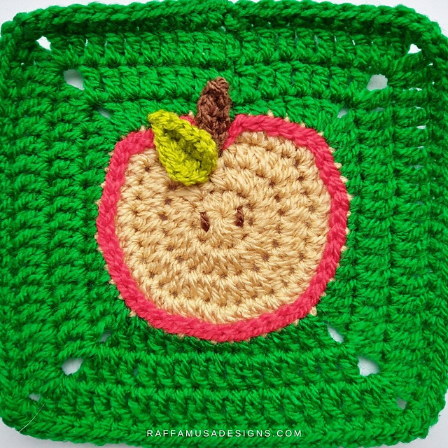 Ravelry: Apple Granny Square pattern by Raffaella Tassoni