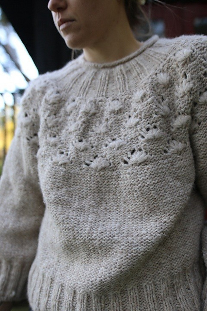 Ravelry: Chunky Waterlily Sweater pattern by Sus Gepard