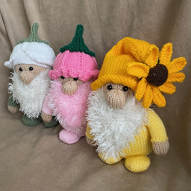 Ravelry: Flower Power gonk gnomes pattern by Tanya Oakley