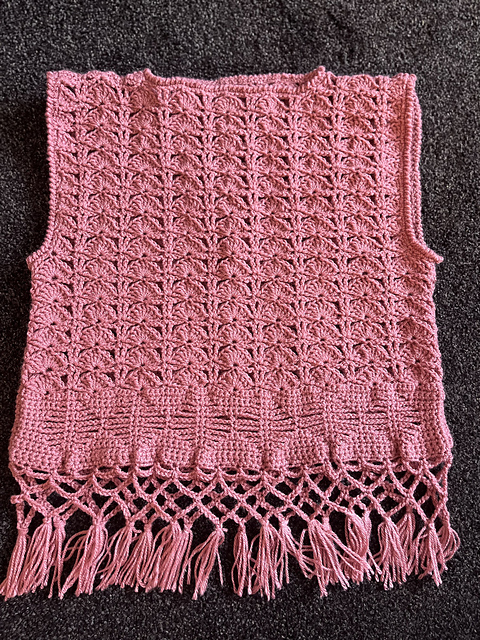 Ravelry: Gemma tank pattern by Jessica Boddis
