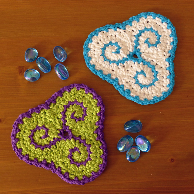 Ravelry: Triskelion Celtic Coaster 2 pattern by Rainbow Junkie