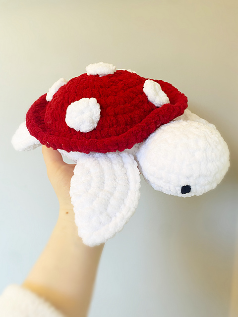 Ravelry: Mushroom Turtle pattern by Emily Rigby