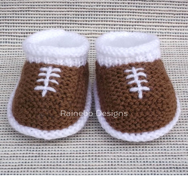 Ravelry: Baby Football Shoes pattern by Lorraine Pistorio