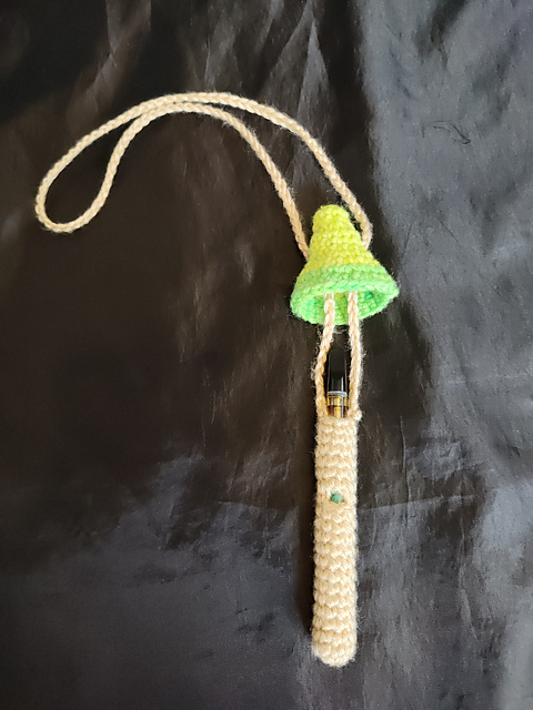 Ravelry: Mushroom Vape Pen holder pattern by Rainy Daze