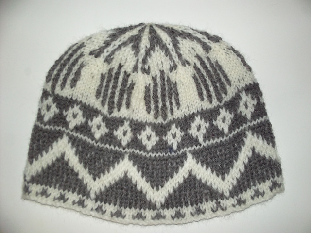 Ravelry: Wind Chime Hat pattern by Ramona French