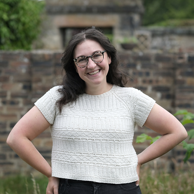 Ravelry: Staffin Lite pattern by Rebecca Clow