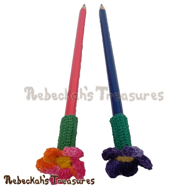 Ravelry: Basic Flower Pencil Topper pattern by Rebeckah Ferger