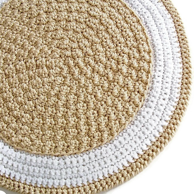 Ravelry: Round Crochet Rug - A Quick to Stitch Project pattern by Julie ...