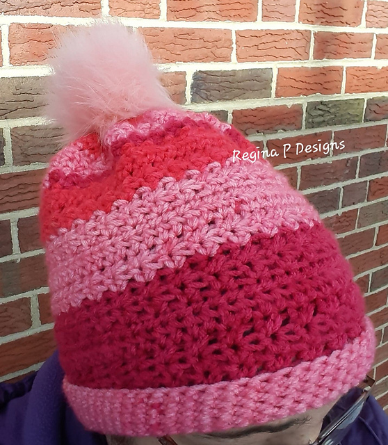 Ravelry: Burst Slouch Beanie pattern by Regina P Designs