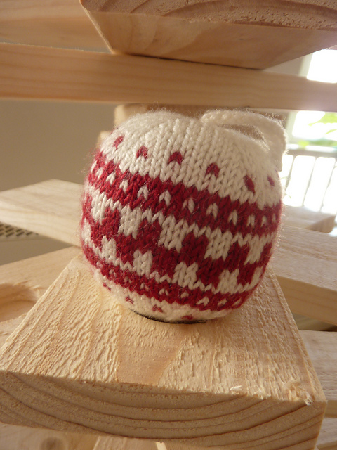 Ravelry: Christmas Ball #3 pattern by Knitty Galore