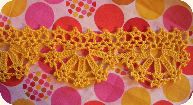 Ravelry: 3018 Flower Edging pattern by MYpicot