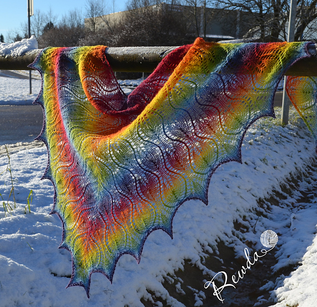 Ravelry: Rewda's Water Leaves Lace Shawl