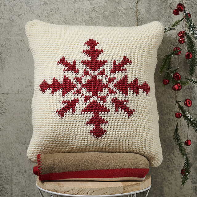 Ravelry: Snowflake Cushion pattern by Cat Venner