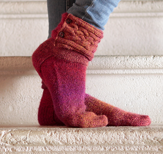 Ravelry: Cool Cable Cuffs pattern by Rhian Drinkwater