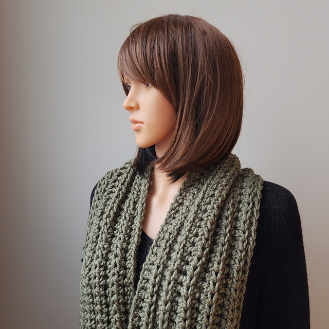 Ravelry: March Madness Scarf pattern by Rhondda Mol (Oombawka Design)
