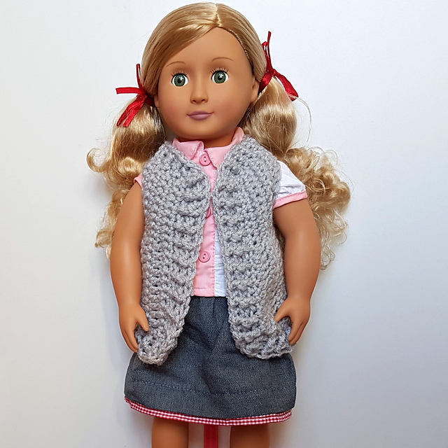 Ravelry: Simple Vest for Dolly pattern by Rhondda Mol (Oombawka Design)