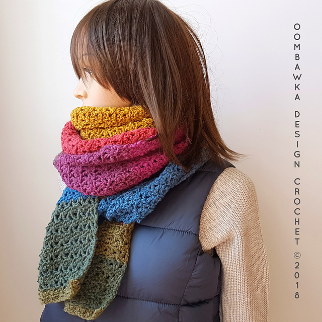 Ravelry: Rustic Rainbow Scarf pattern by Rhondda Mol (Oombawka Design)