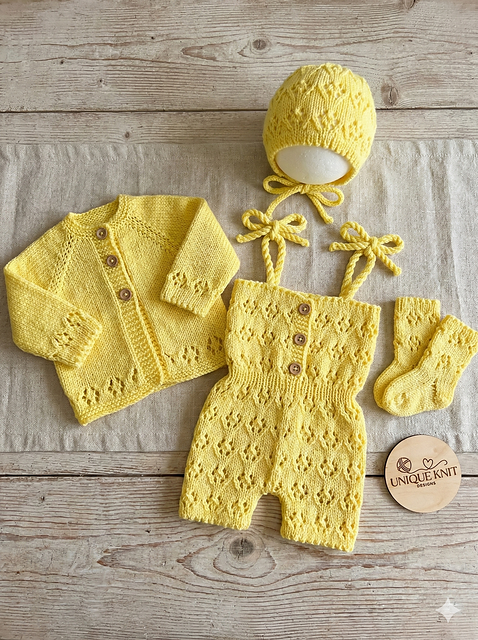 Ravelry: 'Davina' 4 piece set pattern by Caroline Richards