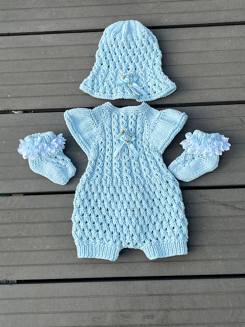 Ravelry: Designs by Caroline Richards